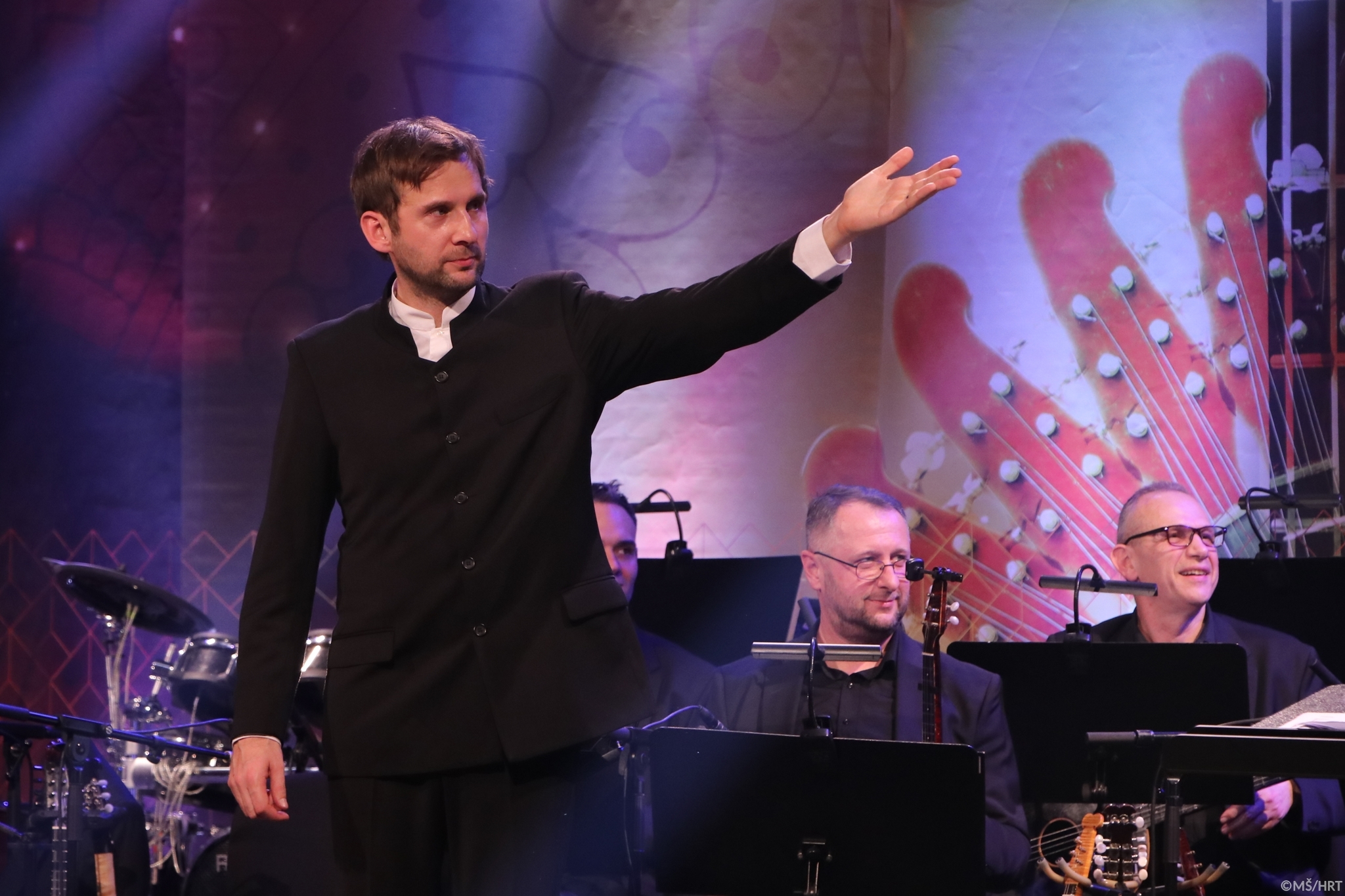 Matija Fortuna prvi puta ravnao Tamburaškim orkestrom Hrvatske ...